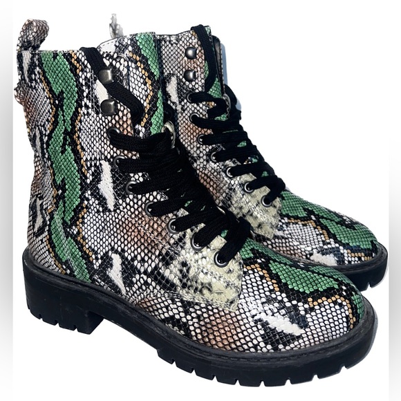 Coconuts by Matisse | Shoes | Coconut By Matisse Multi Green Combat ...